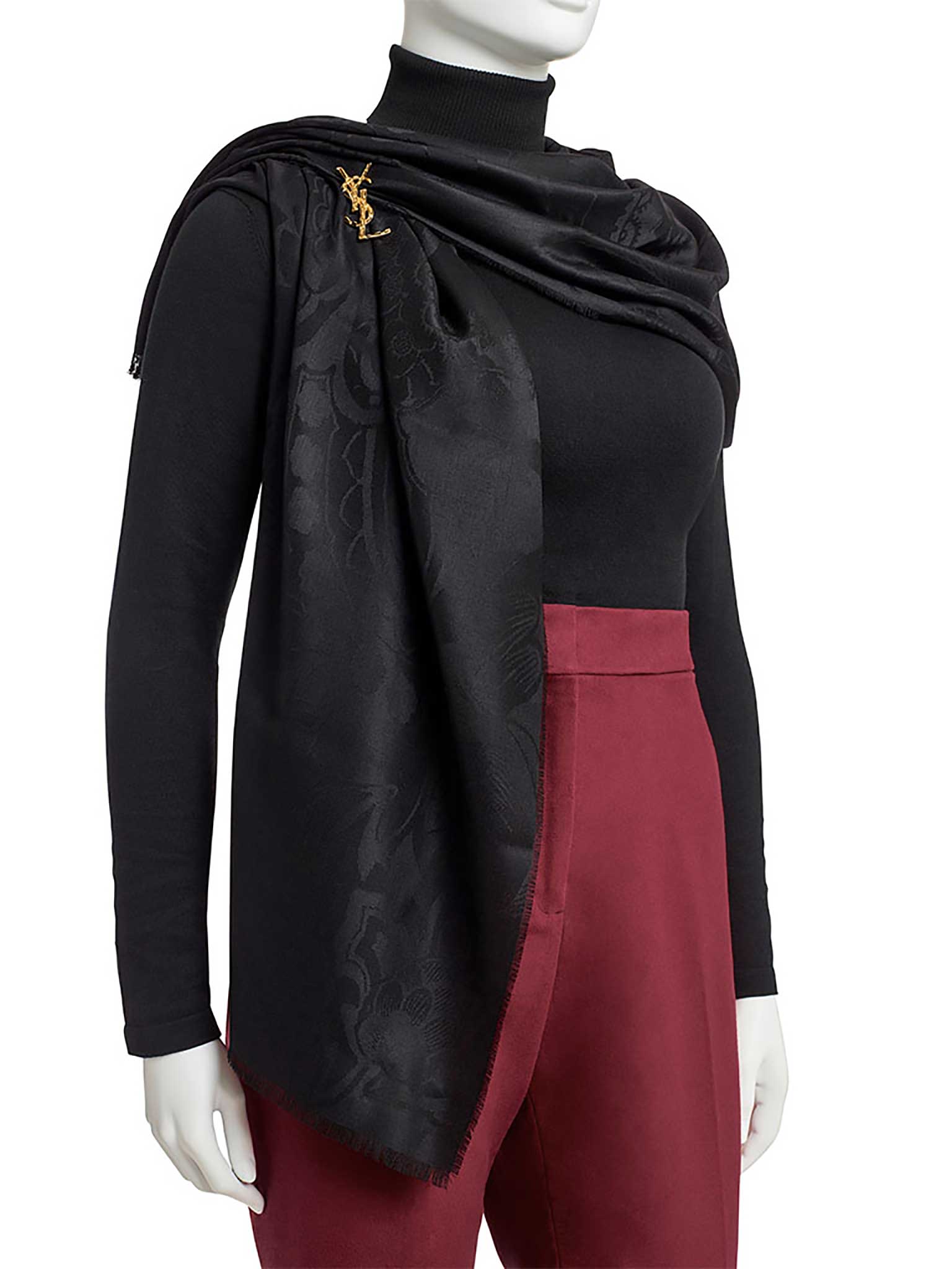 Wool Crepe Scarlet Plain Slacks | Tom James Company